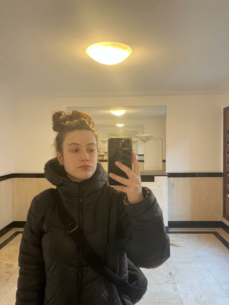 À propos - Lorena Spindler